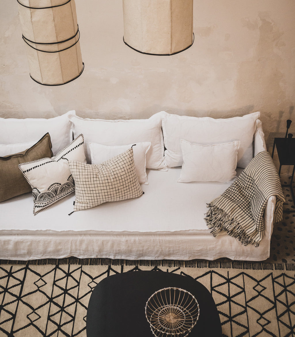 Holi 220 Sofa - Caravan – Caravane